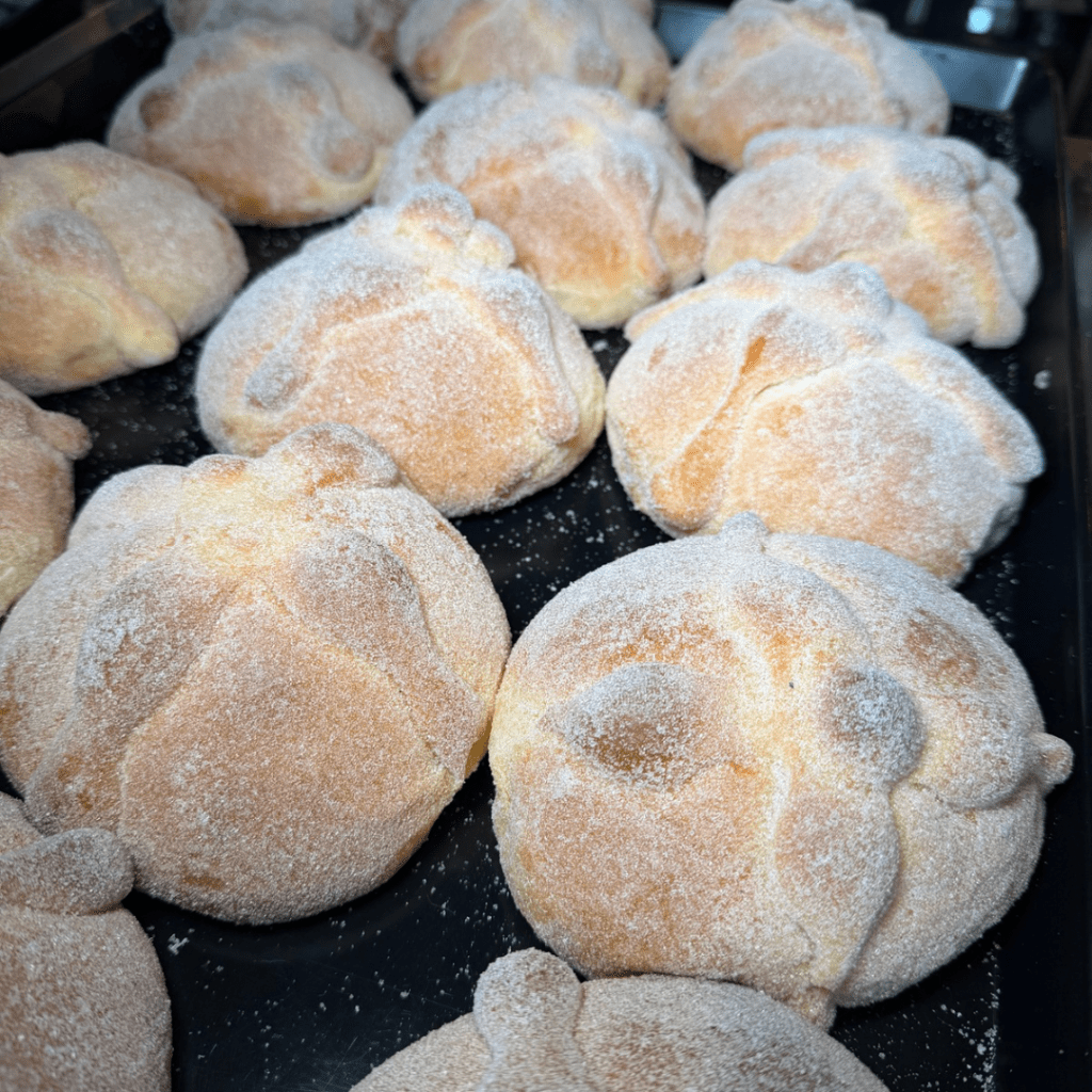 Pan Dubái y la magia del Pan de Muerto en La Esperanza